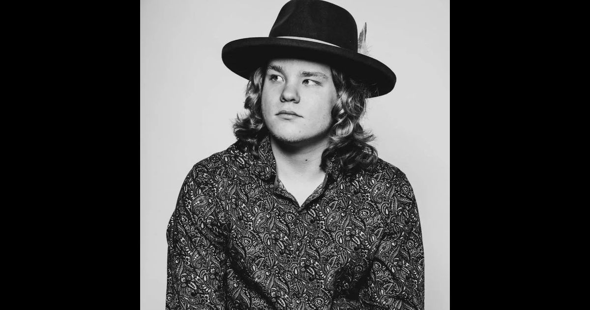JADEN DECKER MUSIC - on the patio